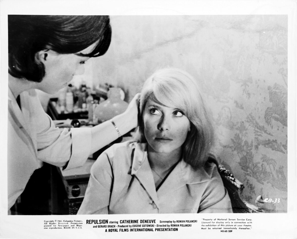 Repulsion 1965 lobby card | Galerie Posters